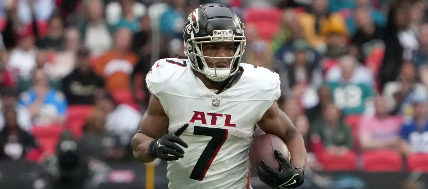 NFL Week 17 Player Prop Bets, Odds, Picks & Predictions | BettingPros