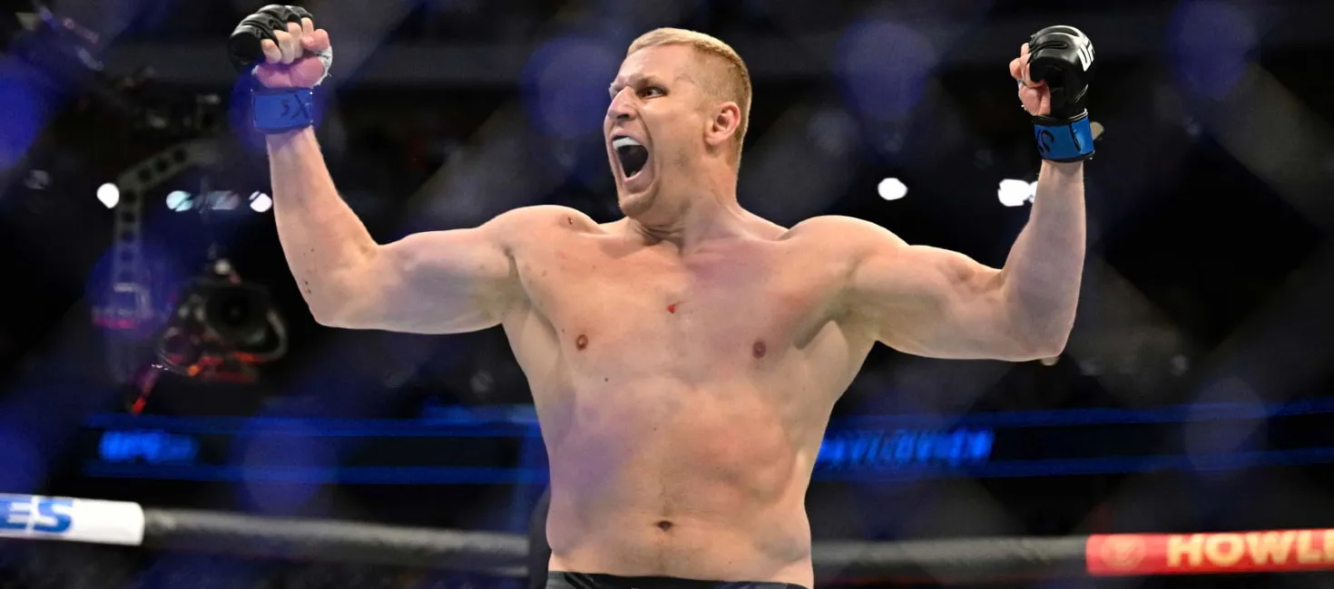 UFC 295 Odds, Picks & Predictions: Sergei Pavlovich vs. Tom Aspinall ...
