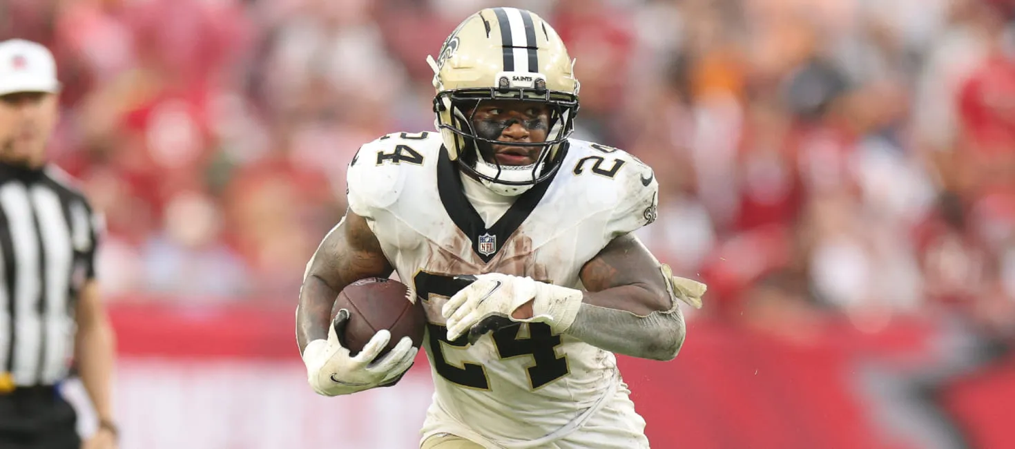 NFL Week 15 Odds & Picks: Best Early Bets (2025) | BettingPros