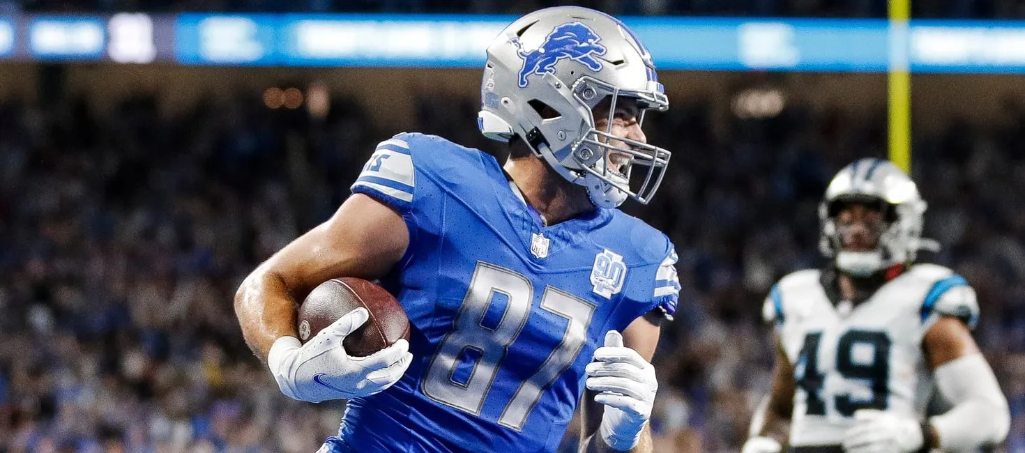 NFL Week 15 Odds, Picks & Predictions (Saturday) | BettingPros